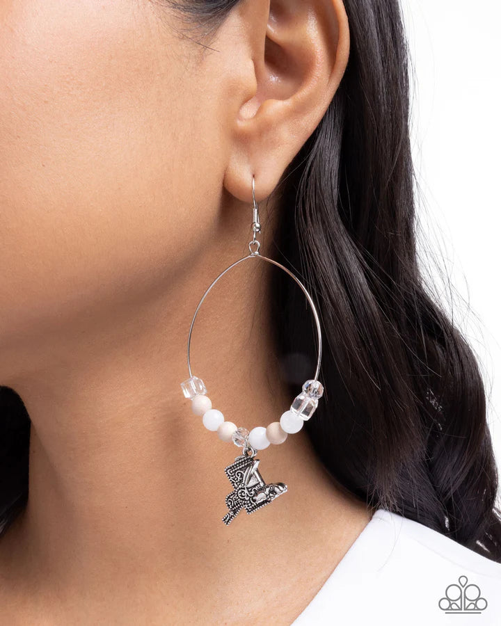 Paparazzi Saddle Showcase – Studio Bling by Glam With Mack