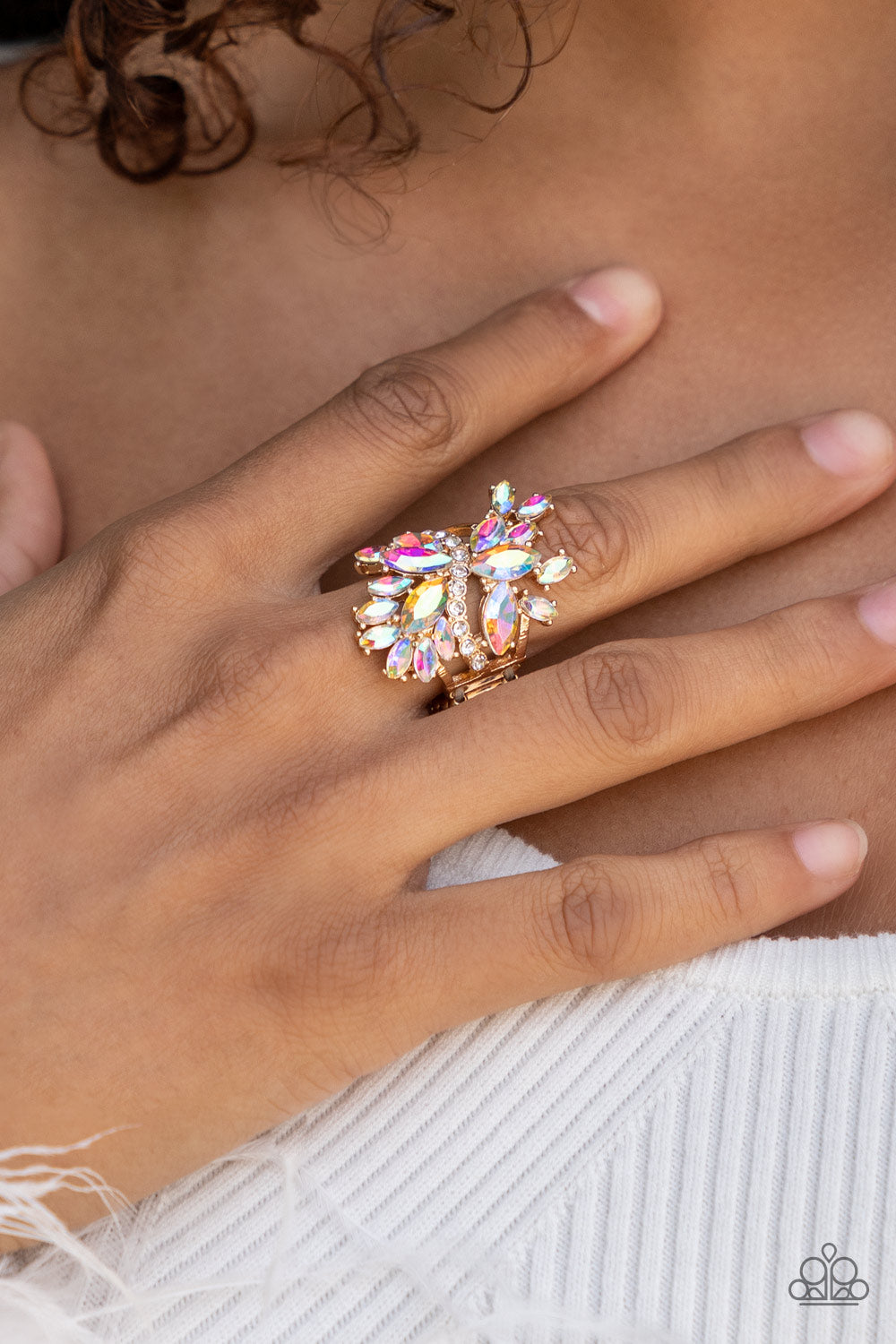 Paparazzi Flauntable Flare - Gold – Studio Bling by Glam With Mack