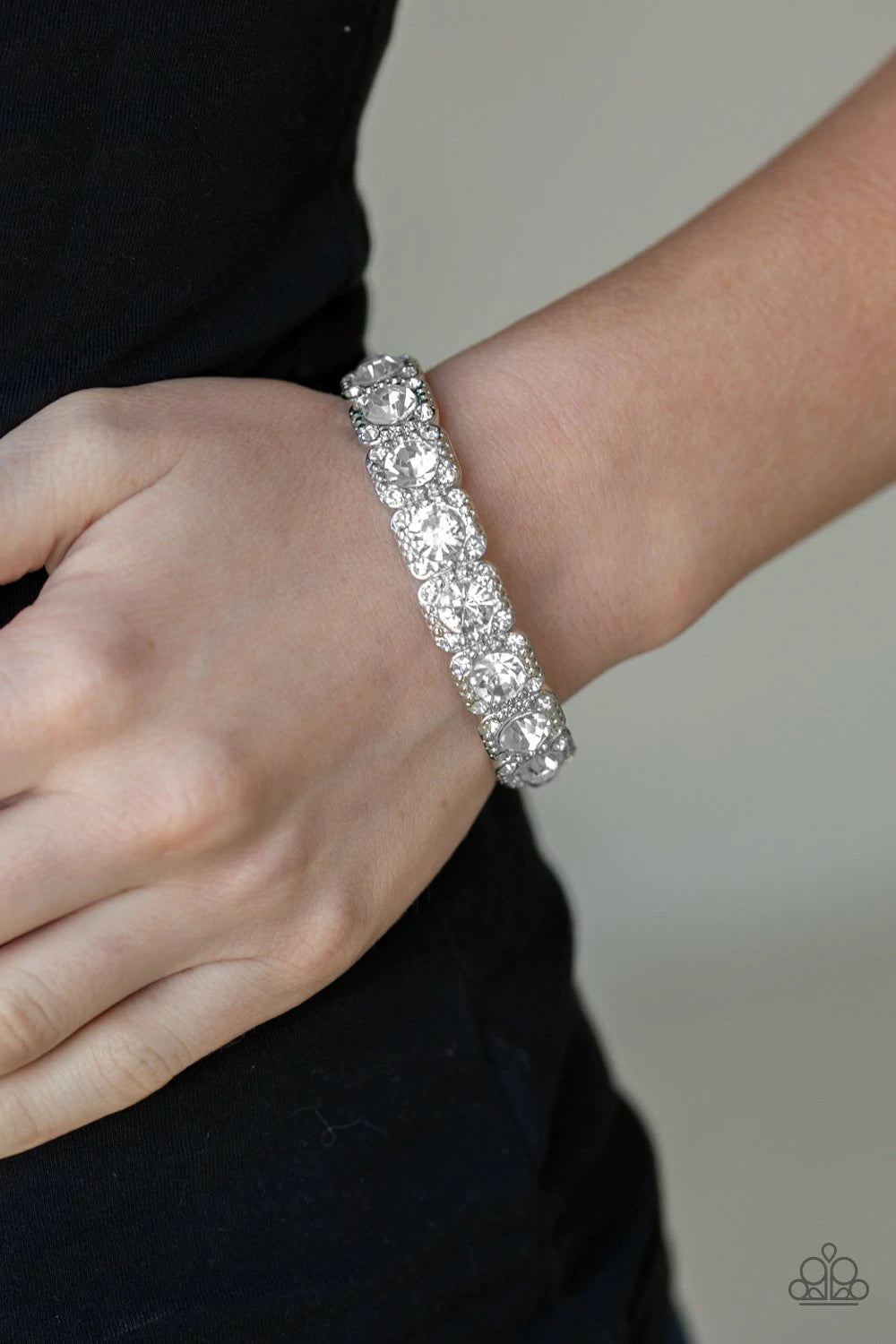 Paparazzi Blinged Out – Studio Bling by Glam With Mack